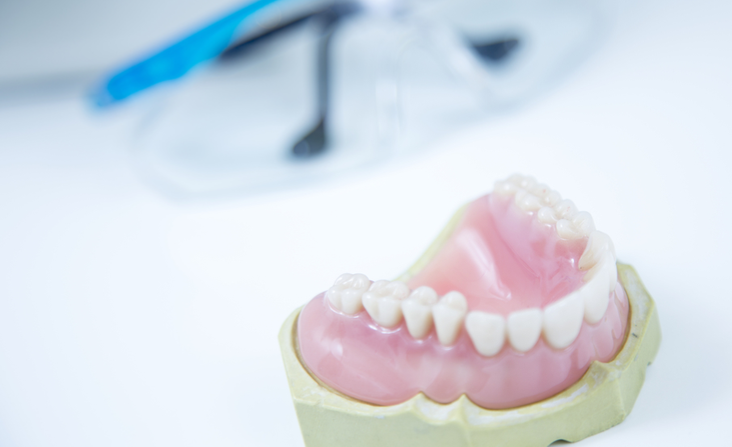 What are the most natural looking dentures? - Dental News Network
